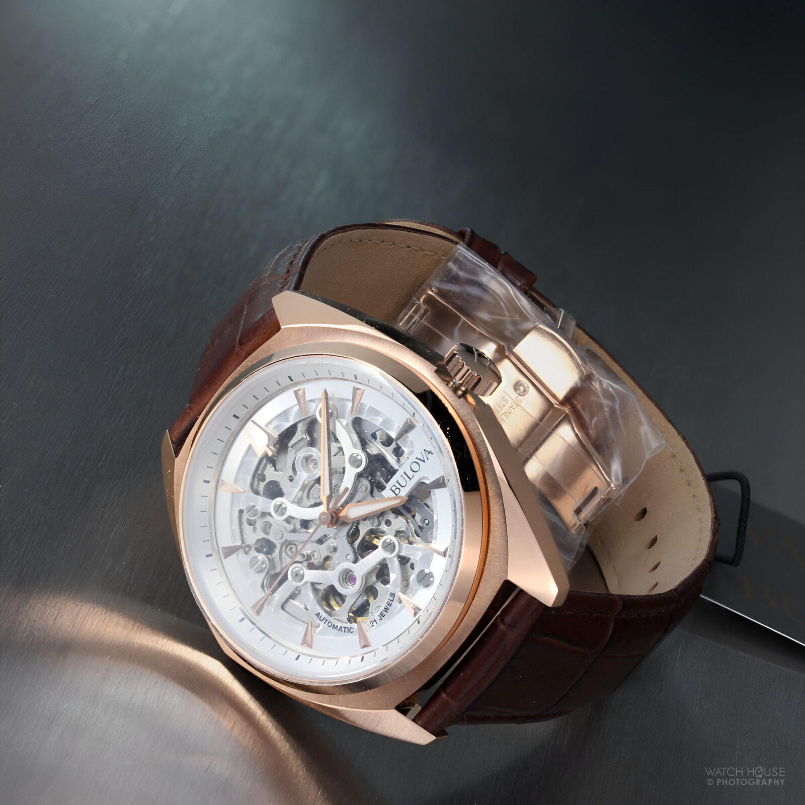 Bulova Old Classic Skelettierte Automatik Herrenuhr 97A175 Rotgold