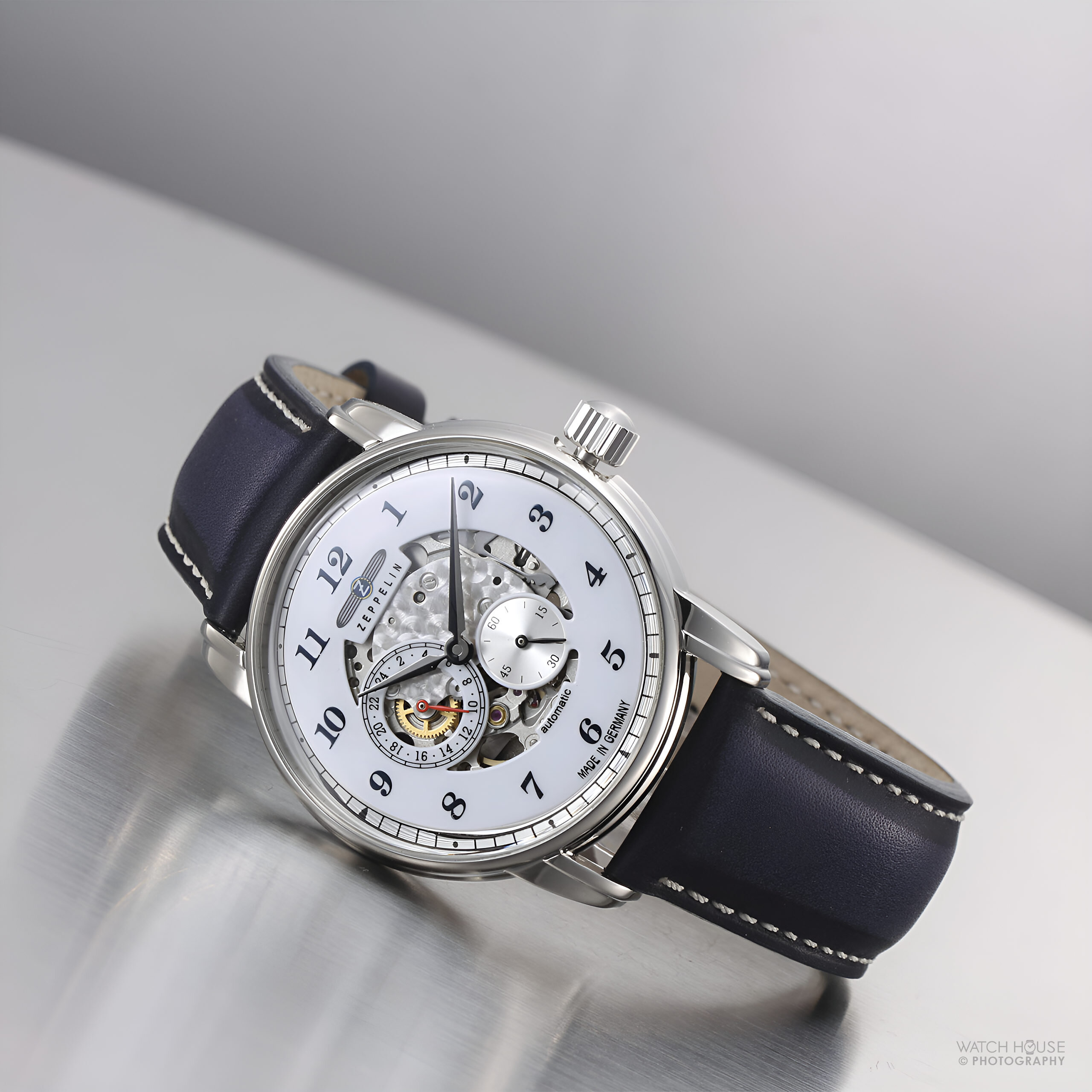 Zeppelin Automatikuhr New Captain's Line 8658-3 Skeleton