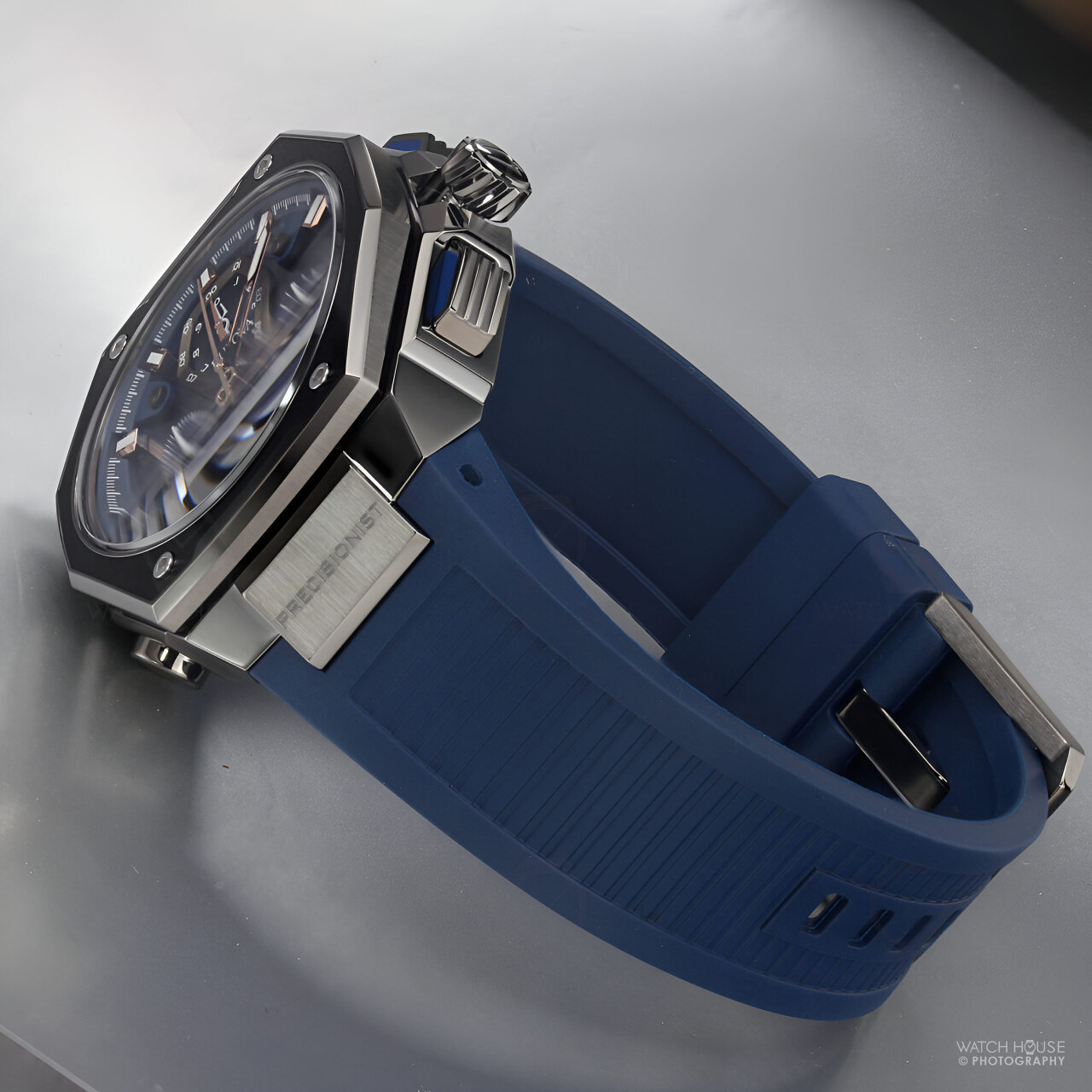 Bulova Precisionist Jubiläumsuhr 98B357 | Marineblau