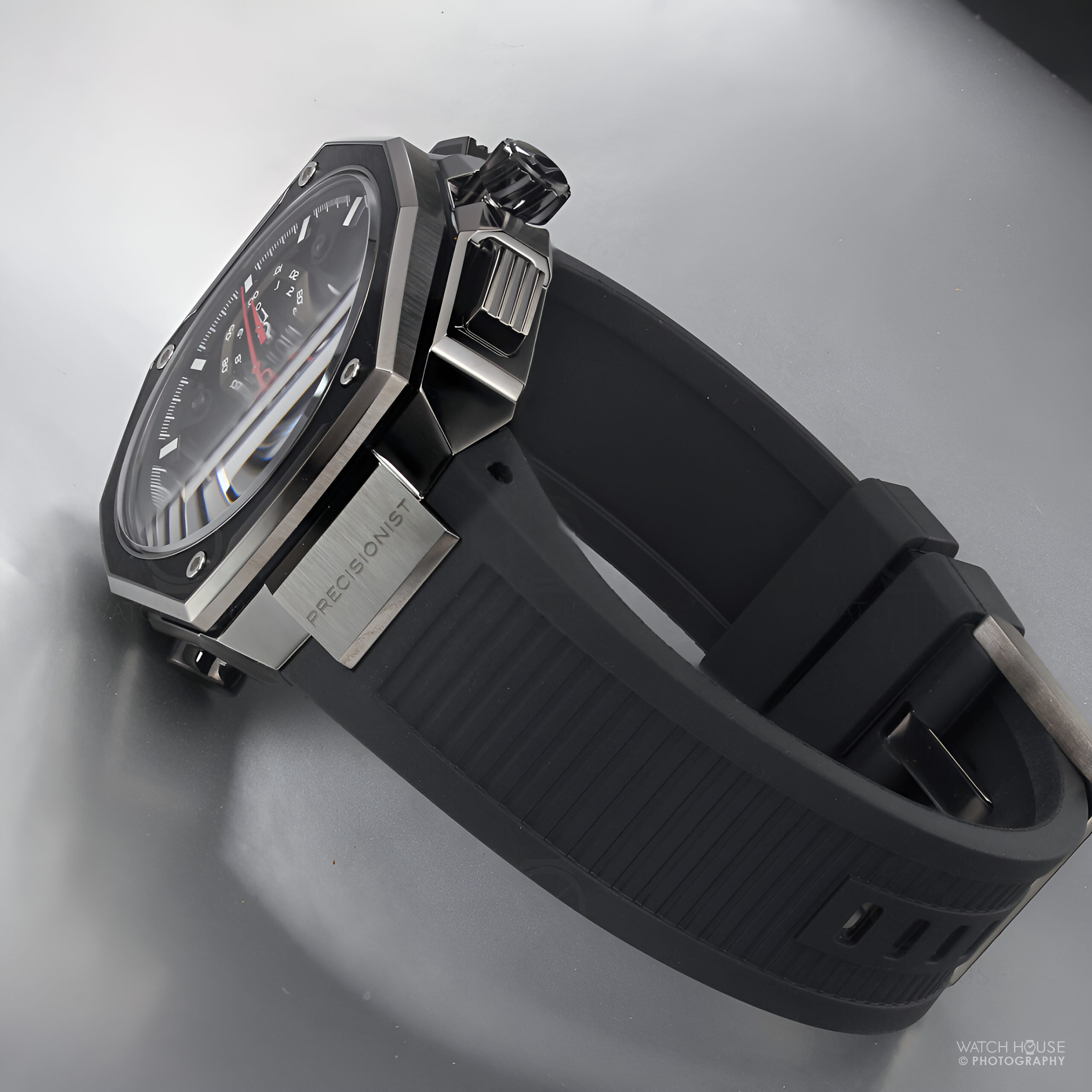 Bulova Precisionist Series X 98B358 Chronograph in Schwarz