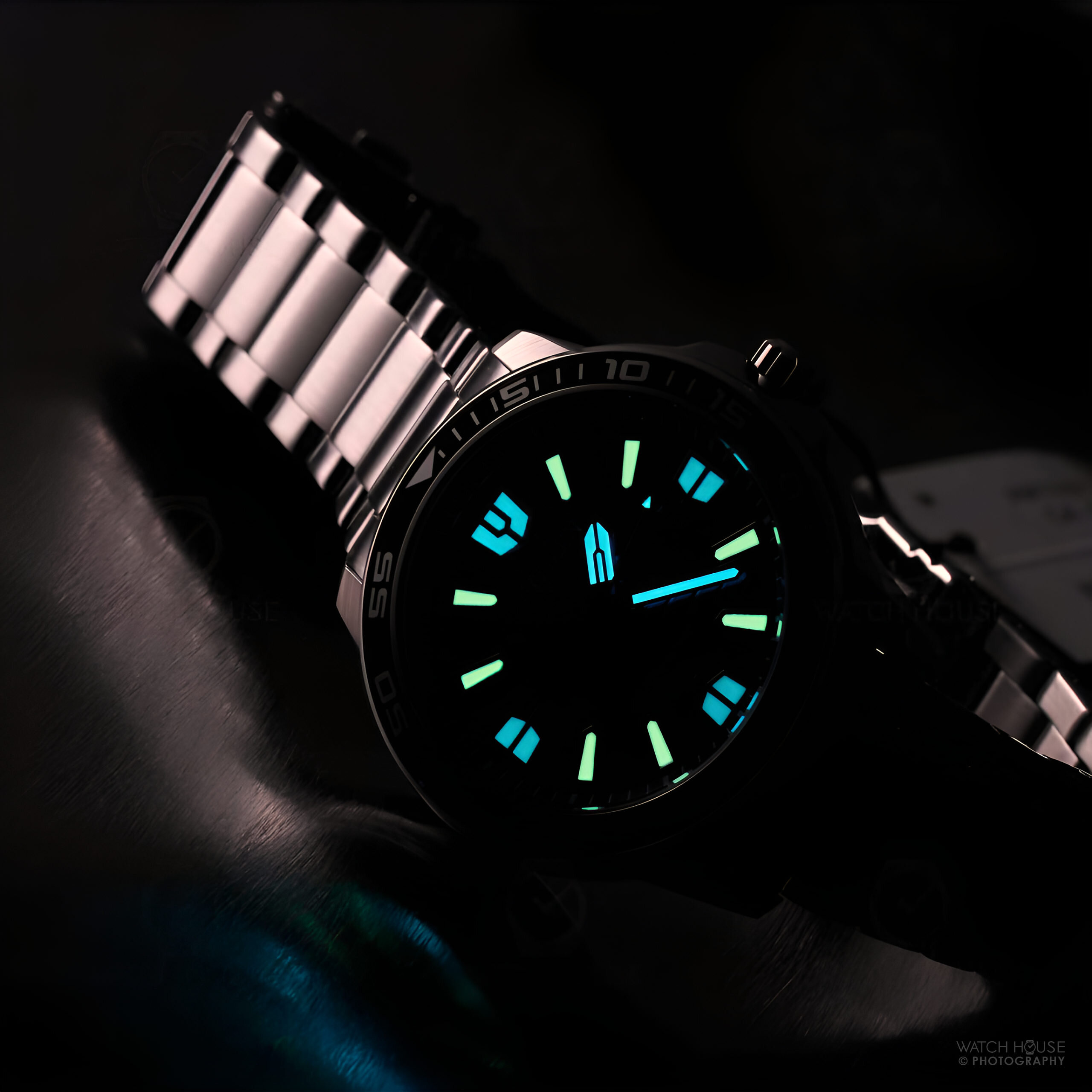 Citizen SPORTS AW1527-86E Eco-Drive Men's Watch